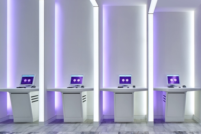 YOTEL Singapore – Living It Up In Futuristic First-Class Style