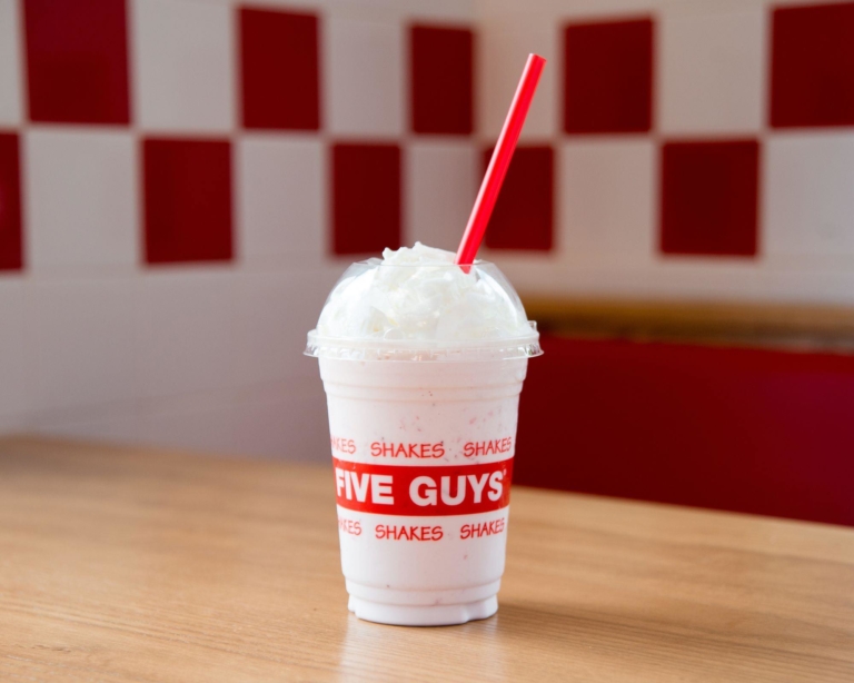 FIVE GUYS Singapore - 1st Singapore Store Opens­ At Plaza Singapura