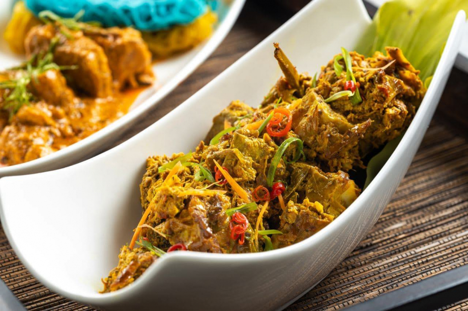 Permata Singapore Nusantara Buffet - 60 Dish Spread At Gedung Kuning