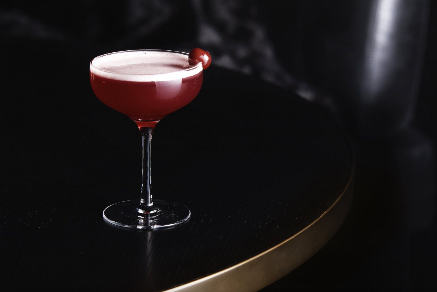 Gold Bar At Edition Tokyo - Drink To The Golden Age Of Classic Cocktails