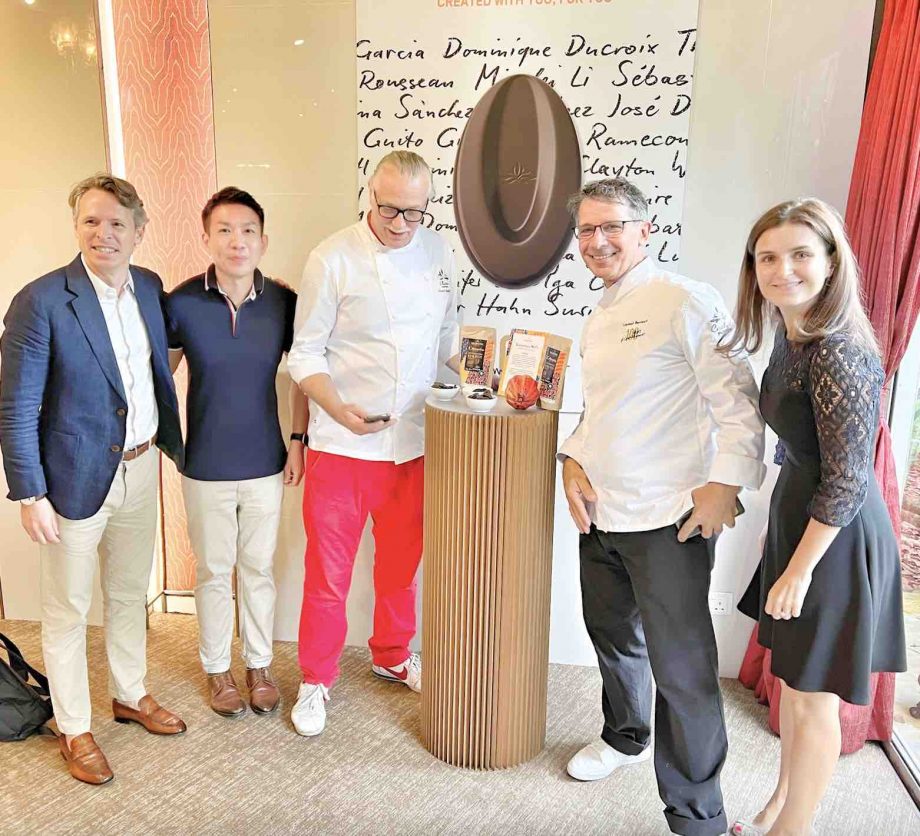 Valrhona 100th Anniversary Celebrated With New Komuntu 80%
