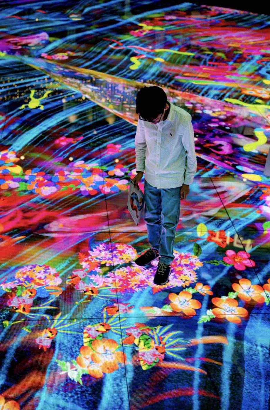 ArtScience Museum Digital Light Canvas & Future World Refreshed