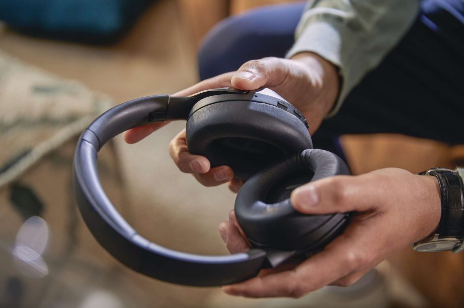 Philips Reveals New Over-Ear Wireless Headphones With Enhanced Features