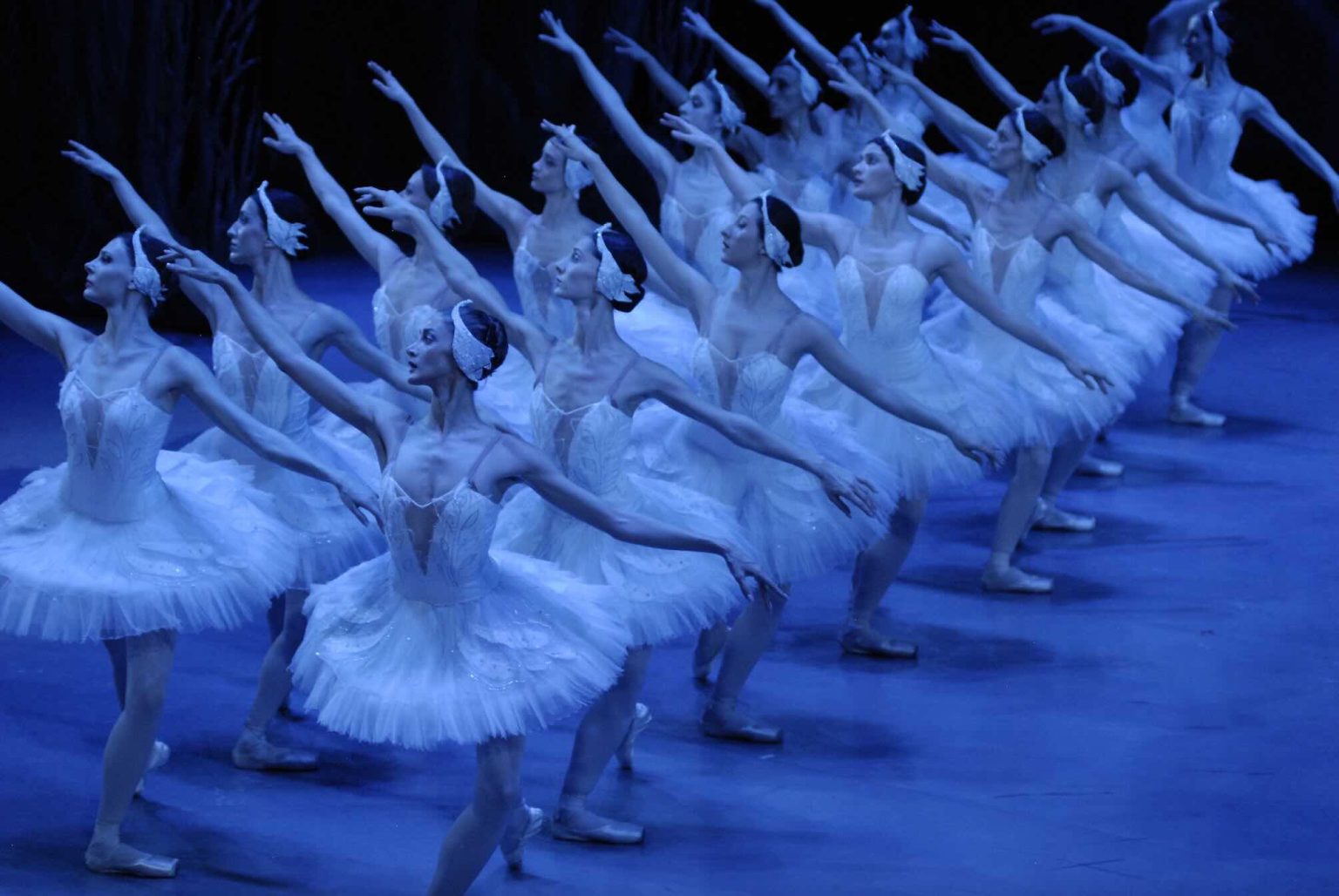 World-Class Swan Lake Ballet Singapore Comes To MBS - AspirantSG - Food ...