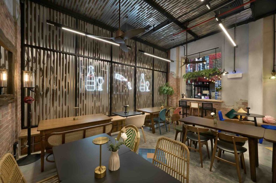 Fourgather: Modern Thai Street Food, Art & Music At Amoy Hotel