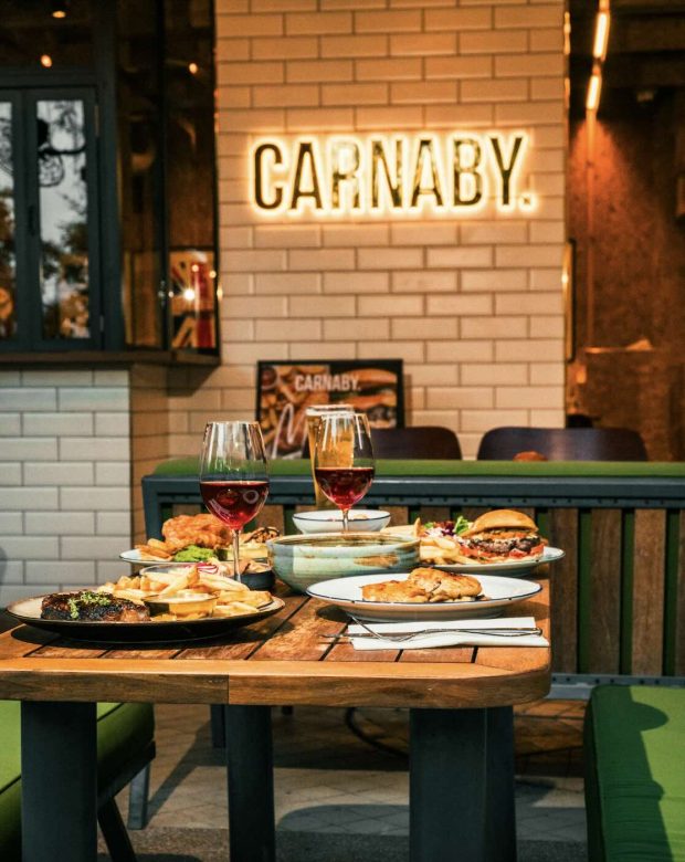 Carnaby Singapore: British Diner & Music Bar At Robertson Quay