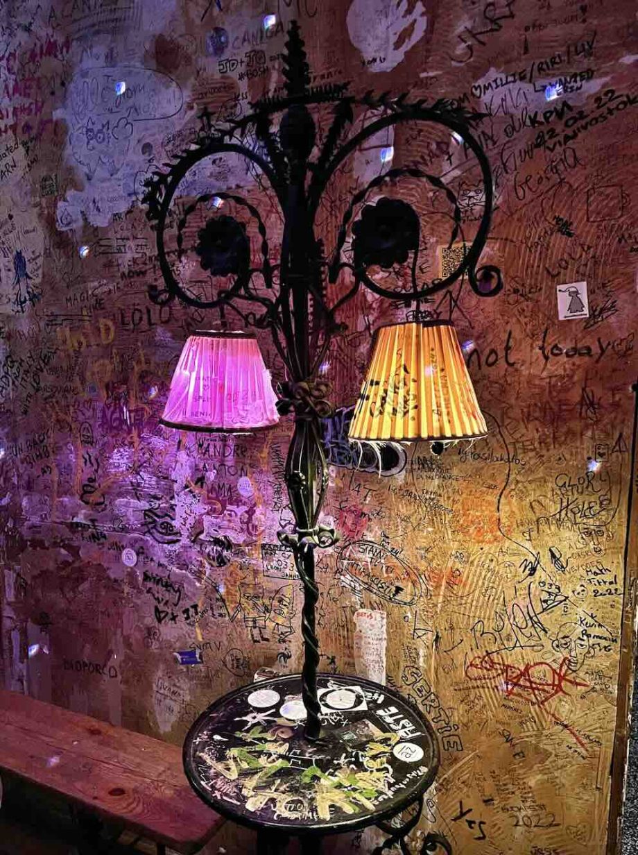Szimpla Kert Budapest: A Ruin Bar Experience You Can’t Miss